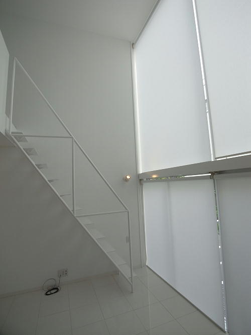 2F LDK～階段ロールカーテン閉(B) | 京都トンガリエステート